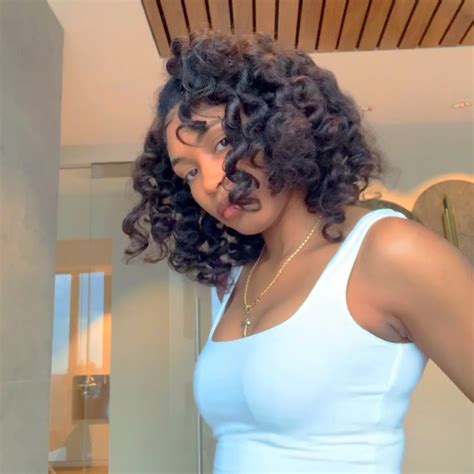 Tia Wright Youtube