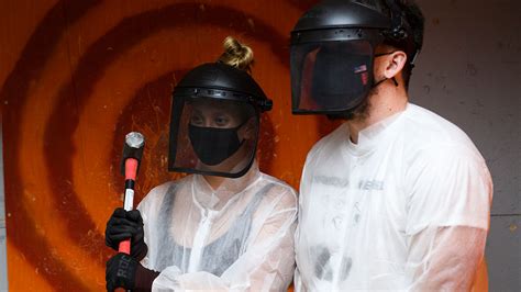 ‘rage Room Owners Say Growing Number Of Customers Are Engaging In Sex