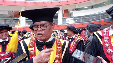 Pertama Kali Rektor Unm Wisuda Di Ramadan Adalah Keberkahan Rakyat Sulsel