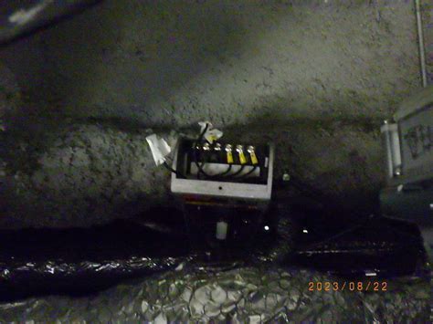 電動二方弁交換工事 オフィスの施工事例 関東・関西中心に空調メンテナンス・フィルター販売【英和商工株式会社】