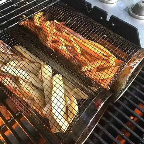 Portable Bbq Net Tube Rolling Grilling Basket Net Outdoor Camping