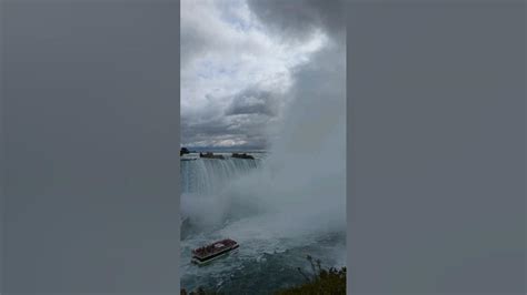 Dangerous Niagra Fall #niagara #tiktok #insta #youtube #youtubeshorts #asmr - YouTube