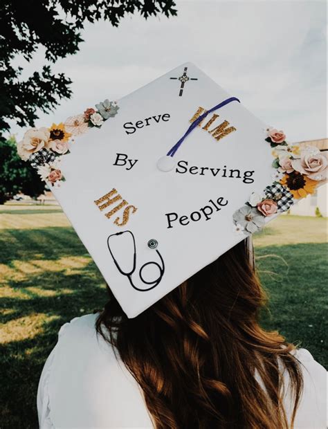 ɢʀᴀᴅᴜᴀᴛɪᴏɴ Future Nurse Graduation Cap High School Graduation Cap