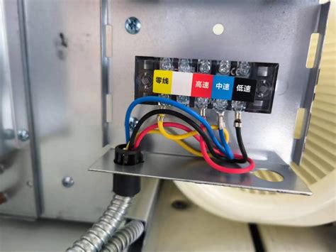 Fan Large Blowing Rate Cooling And Heating Fan Coil Unit FCU For HVAC System FP China