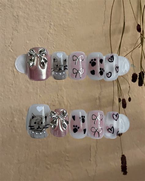 손바미귀여워ㅣ수제네일팁고양이네일네일팁잉크네일틴트네일유니크네일뉘앙스네일가을네일 에이블리