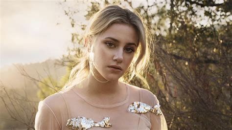 Lili Reinhart Celebrities Girls Hd Photoshoot Hd Wallpaper