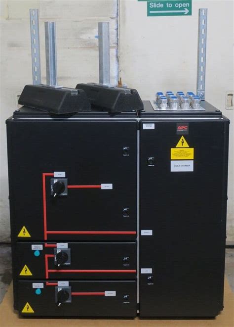 Apc Symmetra Ups Sywmbp96k160h 96 160kw Wall Mounted Maintenance Bypass Panel