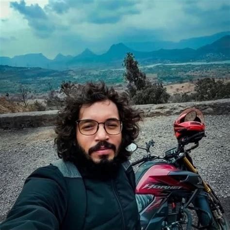 Prashant Kapadi Prashant Gfx • Threads Say More