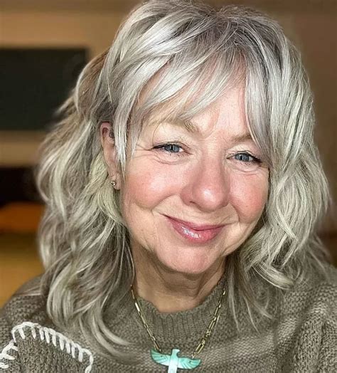 Medium Length Hairstyles For Women Over 60 These Trendy Haircuts Will