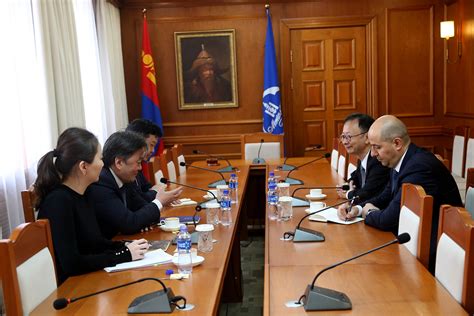 Монголбанкны Ерөнхийлөгч Б Лхагвасүрэн ОУВС гийн Суурин төлөөлөгчидтэй уулзлаа Nio Mn