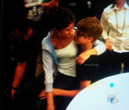 Blog De La Tele Selena Gomez Y Justin Bieber En Indonesia