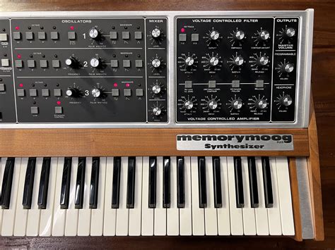 Moog Memorymoog Plus Syntaur Moog Memorymoog Plus Syntaur