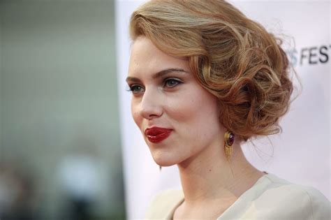 Scarlett Johansson Sponge 2k Hairstyle Brown Hair Celebrity Hd