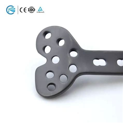 China Distal Radius Metacarpal Side Column Locking Plates Manufacturers And Suppliers Chenanhui