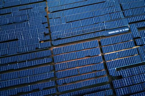 태양 전지 패널 타워의 조감도 태양 에너지 정돈된 풍경 배경 일러스트 및 사진 무료 다운로드 Pngtree