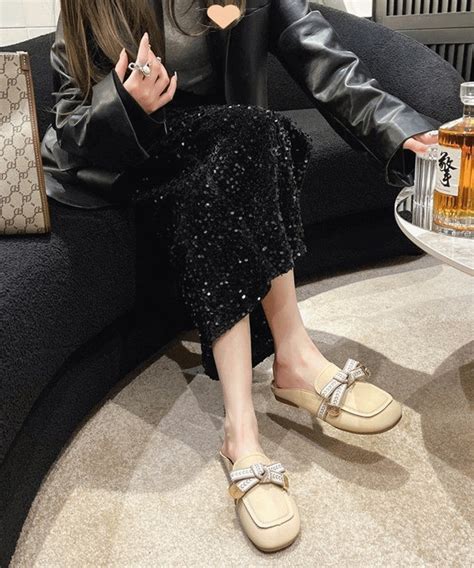 [오늘출발] 셰릴비 보헴 둥근코 꼬임 리본 퀄팅 발편한 블로퍼 뮬 슬리퍼 에이블리