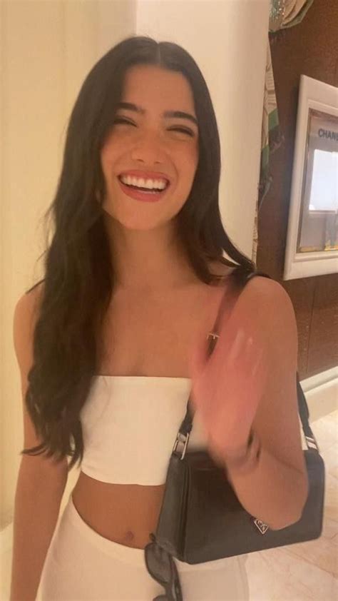 Pin On Serveeeee Charli D Amelio Aesthetic Charli D Amelio Icon Charli Damelio Photos