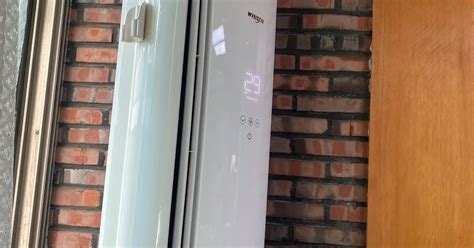 꼼꼼하게 작업해주시고 에어컨이 오래되서 문제가 있는데도 잘 돌아갈때까지 꼼꼼히 손도 봐주고 가셨어요 감사합니다 숨고 숨은고수