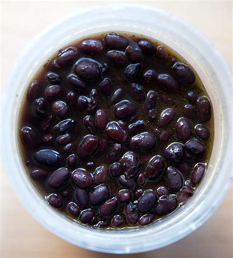 10 Best Substitutes For Black Beans Sizzling Spoon