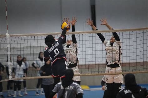 سومی تیم ملی والیبال زنان ایران در مسابقات آسیای مرکزی ایرنا