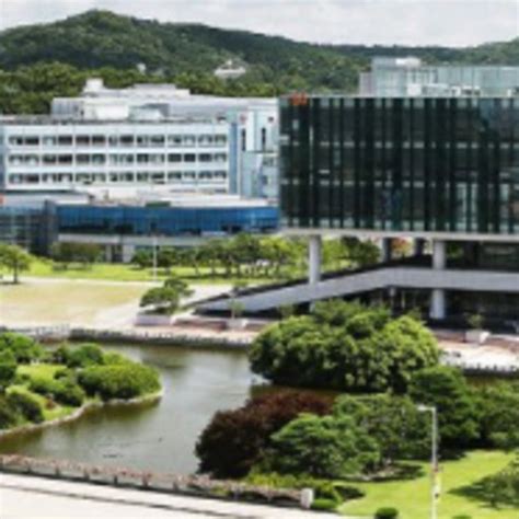Sunghyun Hong Ulsan National Institute Of Science And Technology