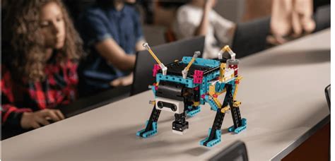 The Ultimate Guide To Coding LEGO Robots
