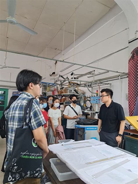 Sáng Bộ Môn Kỹ Thuật Dệt May Trường Đh Bách Khoa Tphcm