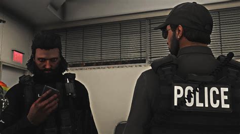 Den Asks Beric For Class 2s To Raid Hydra But Finds Out That He Might Be Losing Cop Nopixel