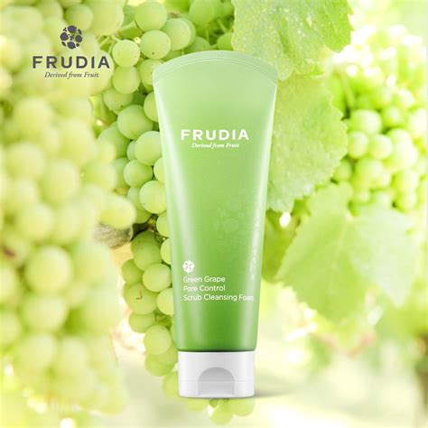 Frudia | Green Grape Pore Control Scrub Cleansing Foam - Bearel