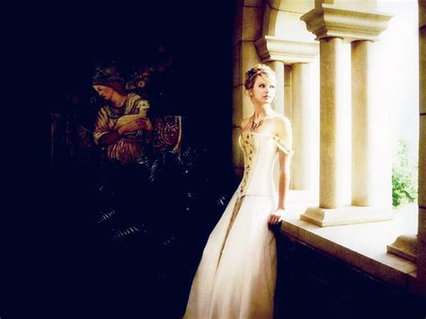 Taylor Swift Love Story Wallpaper