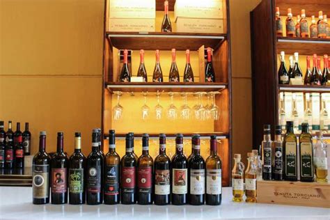 포기본시 와인 시음과 함께하는 저녁 식사 Getyourguide