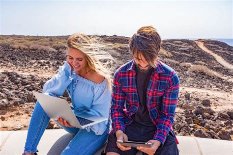 Couple Using Ipad Images Browse 1 182 Stock Photos Vectors And Video Adobe Stock