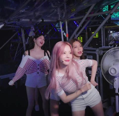 pin oleh chu apollo di girls generation