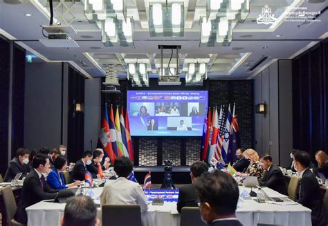 លោក សុខ សូកេន ដឹកនាំគណៈប្រតិភូកម្ពុជា ចូលរួមកិច្ចប្រជុំឧត្តមមន្រ្តីអេកម៉ិក និងដៃគូអភិវឌ្ឍន៍