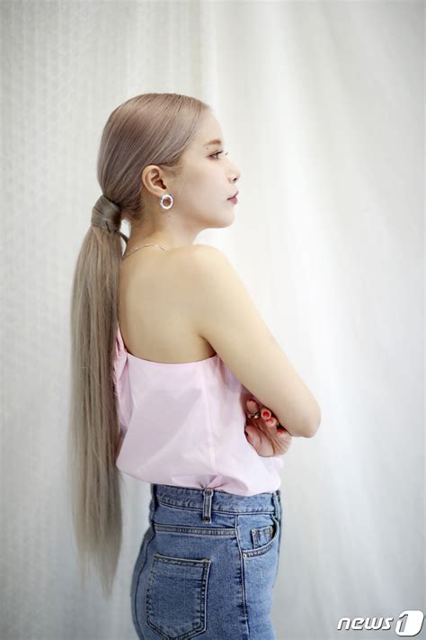 마마무 솔라 긴 머리 변신 뉴스1