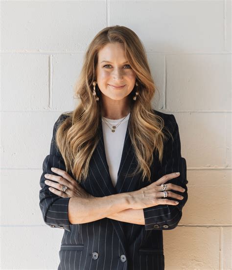 Susannah George Anna Reynolds Coach