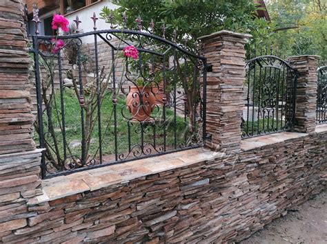 Метални огради и огради от ковано желязо Ковано желязо
