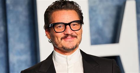 How Game Of Thrones Fans Gave Pedro Pascal An Eye Infection