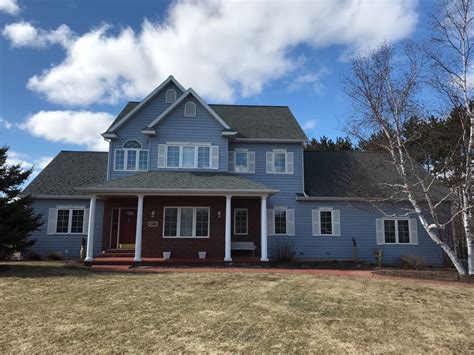Mastic Carved Wood Vinyl Siding
