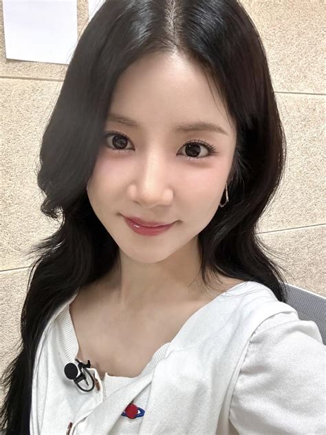 Apink 에이핑크 Apink 에이핑크 Added A New Photo