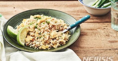 이색 향신료 소스부터 라면까지 동남아 음식 인기