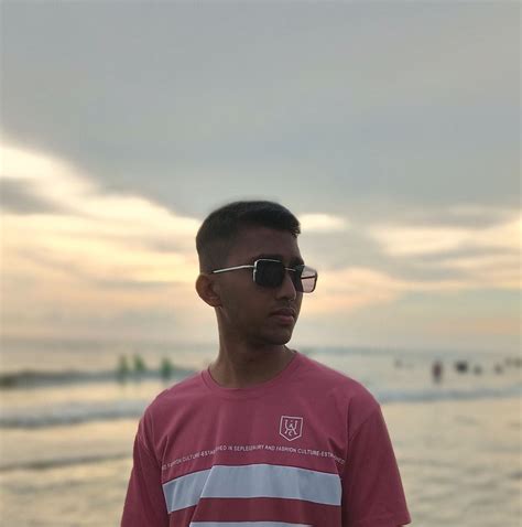 সরকারি তোলারাম কলেজের প্রথম বর্ষের নবীন শিক্ষার্থীদের অবগতির জন্য জানানো যাচ্ছে যে আগামী ০৮