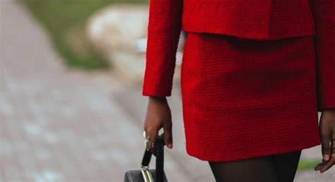 O Profesoară Din Italia Achitată După Ce A Recunoscut Că Făcut Sex Cu