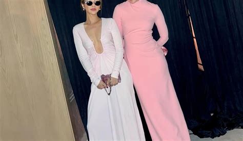 รวมรูปภาพของ ชมพู่ อารยา ร่วมงานแต่งวุ้นเส้น ไฮโซนิกม์ ชุดสวยชมพูตะโกนจริงๆ รูปที่ 1 จาก 16