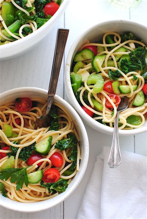 Summer Spaghetti Salad Bev Cooks Three Bowls Of Pasta Bowl Of