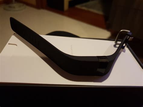 Fitbit Charge Hr Mobile Phones Gadgets Wearables Smart Watches On Carousell