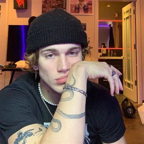 Vinnie Hacker Images At Michael Goodwin Blog