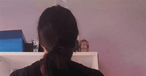 엉덩이 좀 흔들 줄 아는