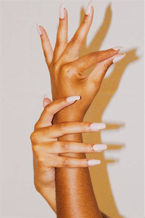 Hand Modeling How To Guide Etsy Hand Model Nail Art Photos Hand Pose