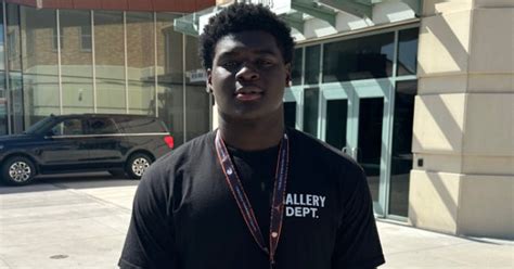 Elite Defensive Target Bryce Perry Wright Says Texas Means A Lot In His